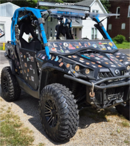 2016 Can-Am Commander 1000 XT Wheel Offset Outside Flares Shock ...