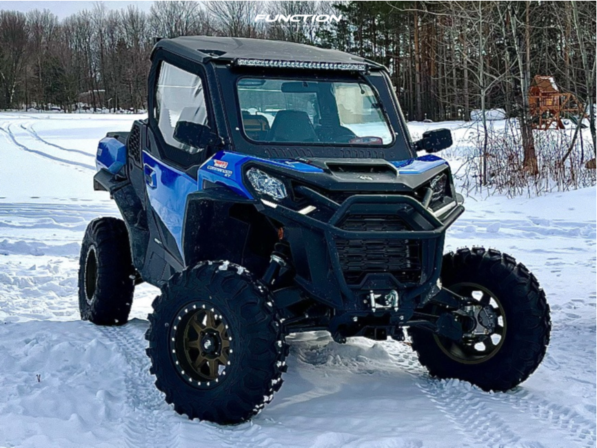 2022 Can-Am Commander 1000R XT Wheel Offset Extremely Aggressive Stock ...